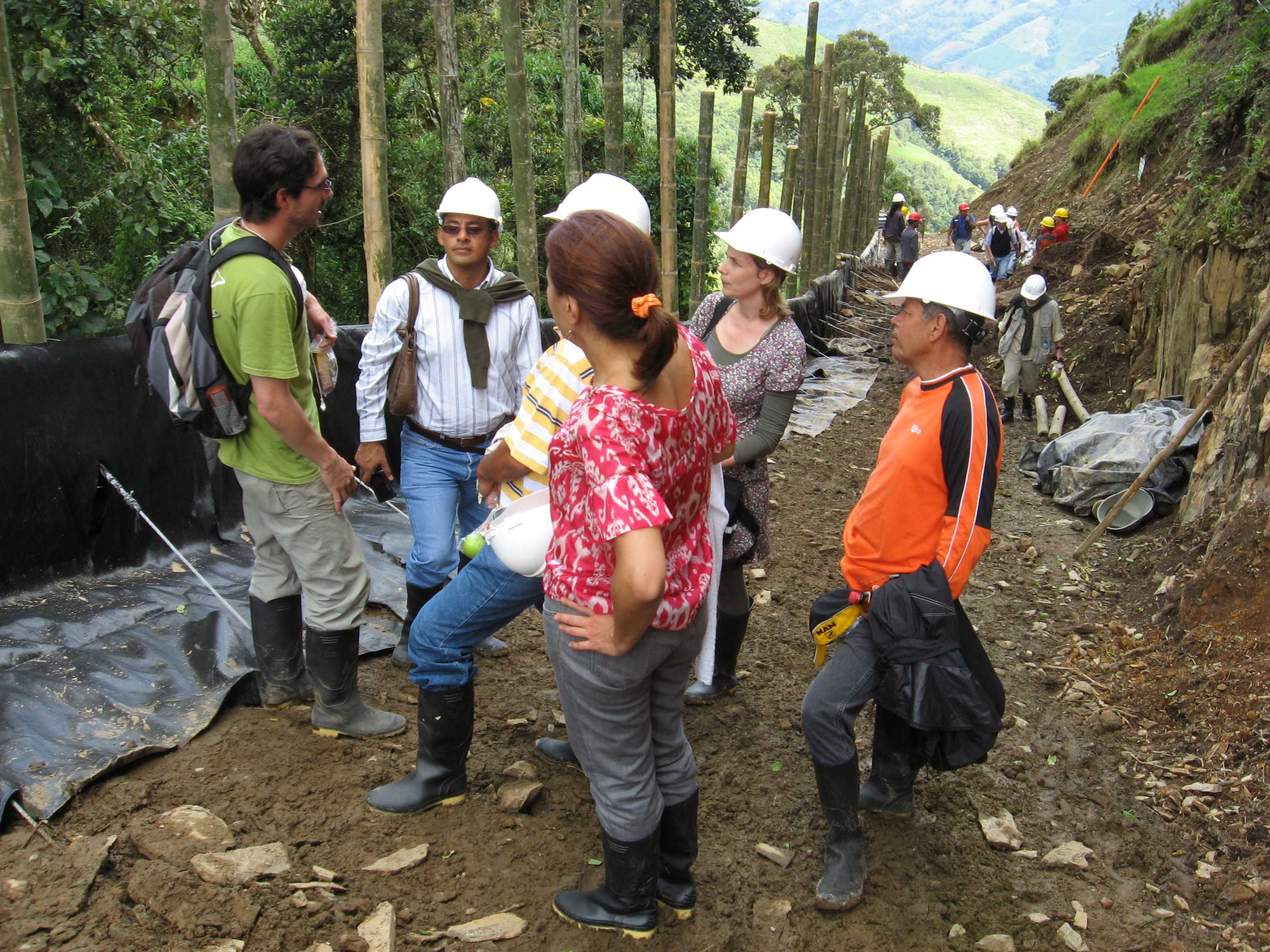 La Colosa, Colombia Gold Project & Water Resources - Remwater.org ...